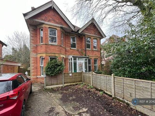 2 Bedroom Flat For Rent In Bournemouth