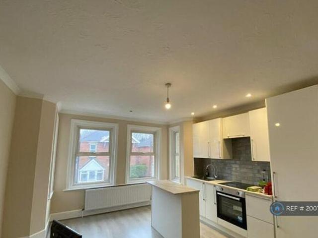 2 Bedroom Flat For Rent In Bournemouth