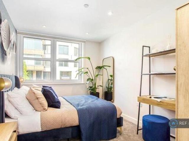 2 Bedroom Flat For Rent In Bournemouth