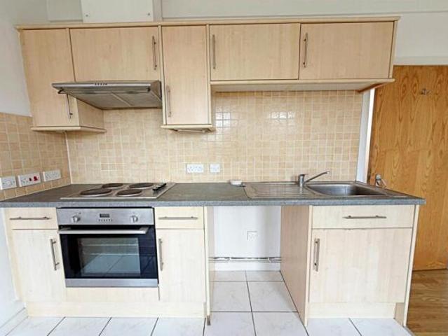 2 bedroom flat for rent in Bournemouth, BH1
