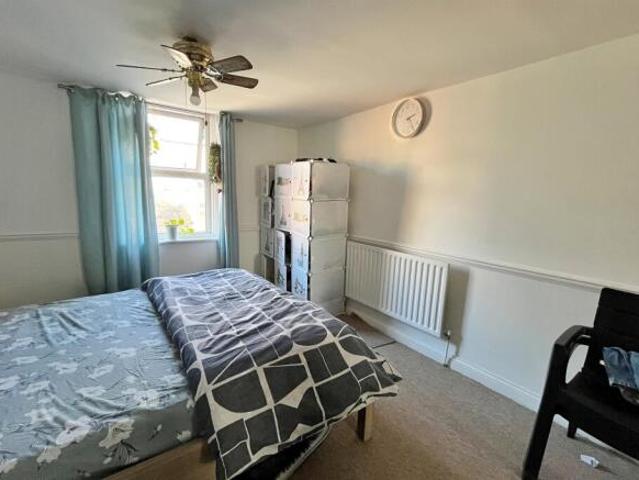 2 bedroom flat for rent in Bournemouth, BH1