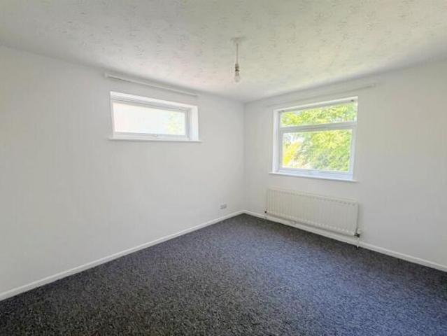 2 bedroom flat for rent in Bournemouth, BH8