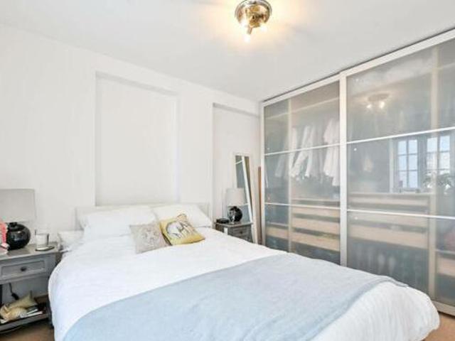 2 Bedroom Flat For Rent In Bow, London