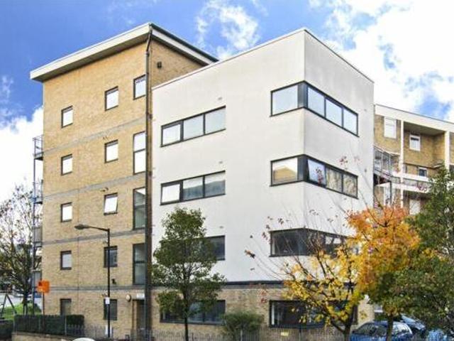 2 Bedroom Flat For Rent In Bow, London