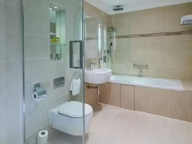 2 bedroom flat for rent in Bow Lane, St Pauls, London, EC4M