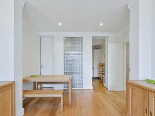 2 Bedroom Flat For Rent In Bloomsbury, London