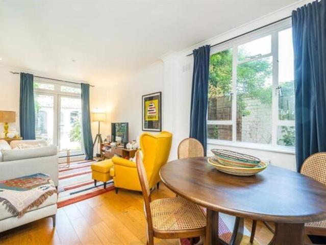 2 bedroom flat for rent in Black Lion Lane, Hammersmith, W6