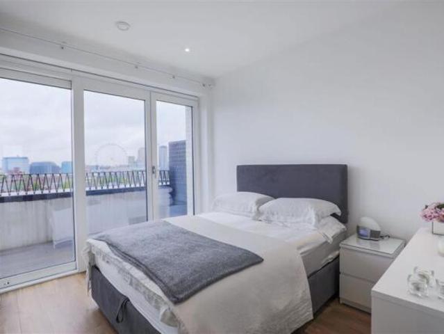 2 bedroom flat for rent in Blackfriars Road, Southwark, SE1