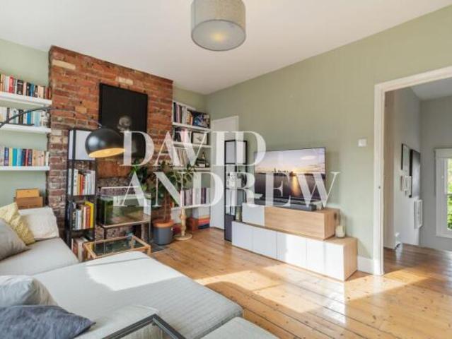 2 bedroom flat for rent in Blackstock Road, London, N4