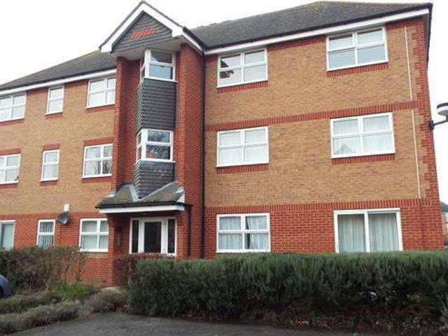 2 bedroom flat for rent in Blackthorn Close Cambridge CB4