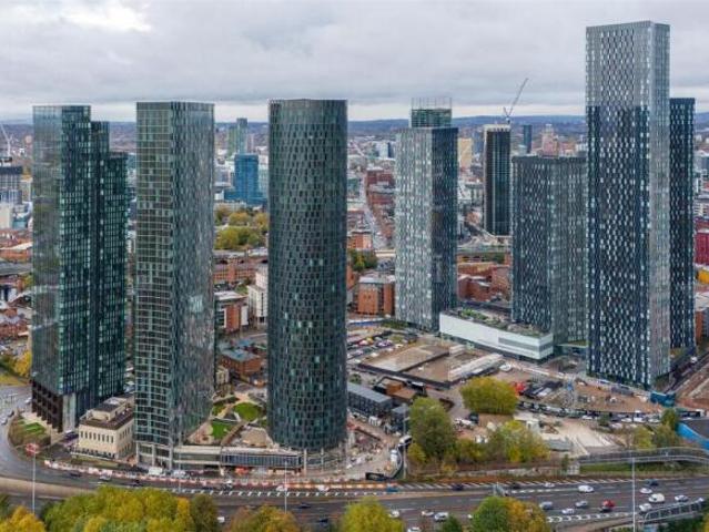 2 bedroom flat for rent in Blade Tower, 15 Silvercroft Street, Manchester M15