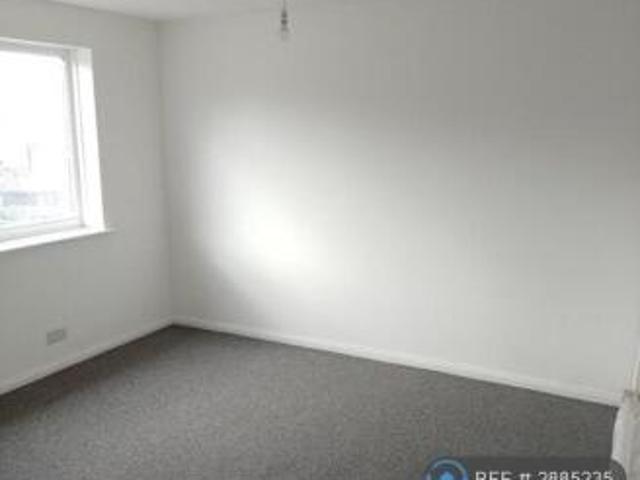 2 bedroom flat for rent in Bletchley, Milton Keynes, MK3