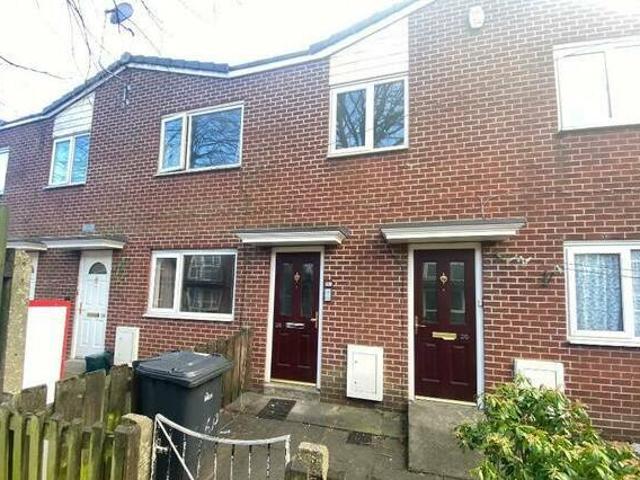 2 bedroom flat for rent in Bleasdale Street East Preston Lancashire PR1