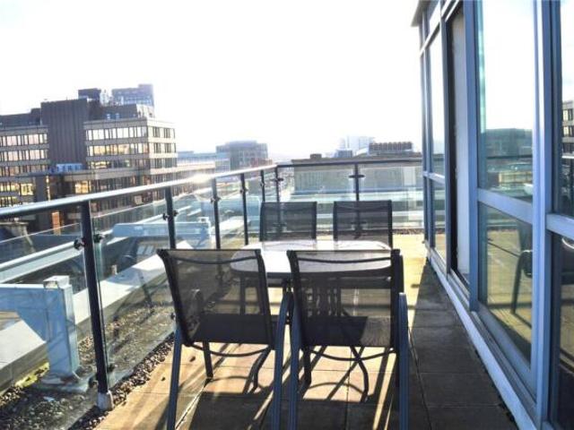 2 bedroom flat for rent in Broughton House, 50 West Street, S1