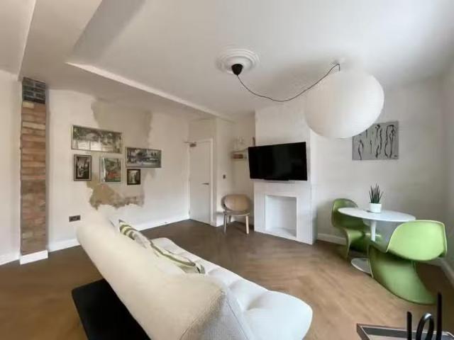 2 bedroom flat for rent in Broad Street, Loughborough, LE11