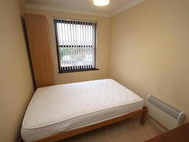 2 bedroom flat for rent in Broadmeadows, Manhattan Drive, CB4