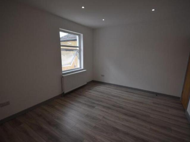 2 bedroom flat for rent in Broadlands Road, Southampton, Hampshire, SO17