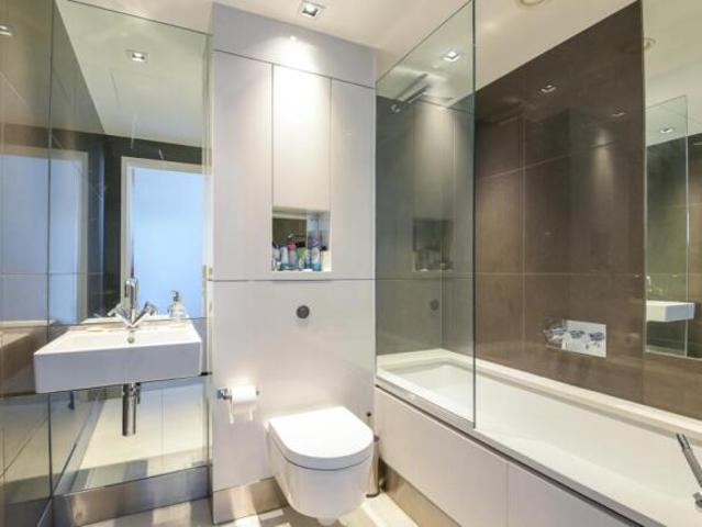 2 bedroom flat for rent in Brock Street, Regents Park, London, NW1