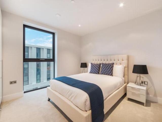 2 bedroom flat for rent in Brogan House, Battersea Exchange, 9 St Josephs Street, Battersea, London, SW8