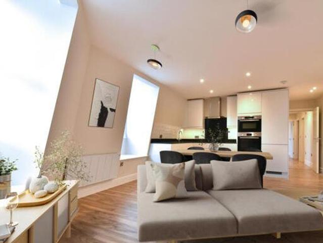 2 Bedroom Flat For Rent In Bromley