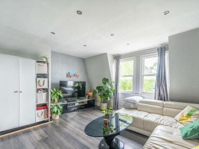 2 Bedroom Flat For Rent In Brook Green, London