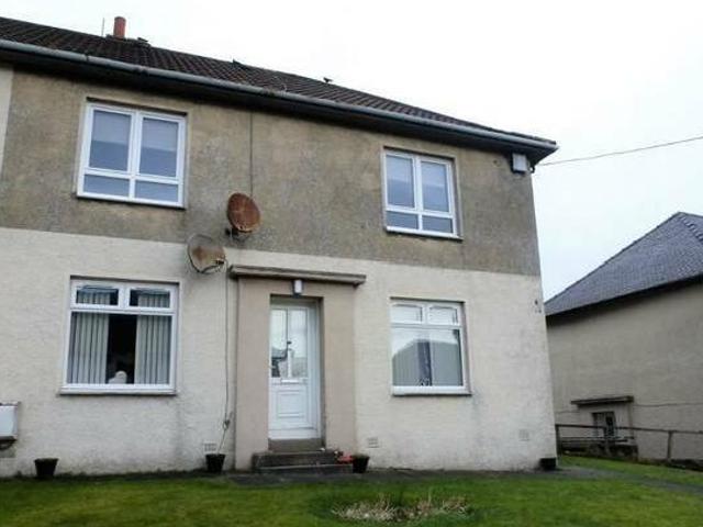 2 bedroom flat for rent in Broom CrescentOchiltreeKA18