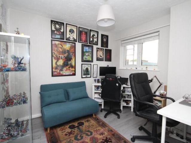 2 bedroom flat for rent in Bracklyn Court, Wimbourne Street, Old Street, N1