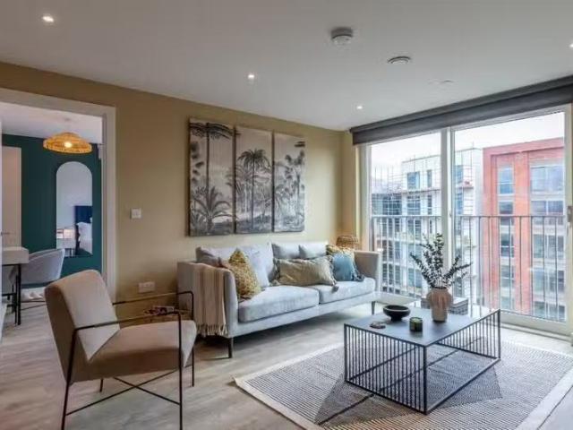 2 bedroom flat for rent in Bradford Street, Birmingham, B12