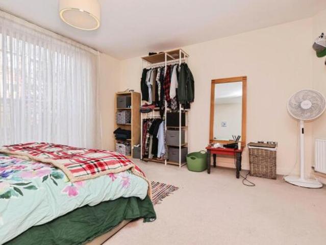 2 bedroom flat for rent in Bradley Court, Worcester, WR5