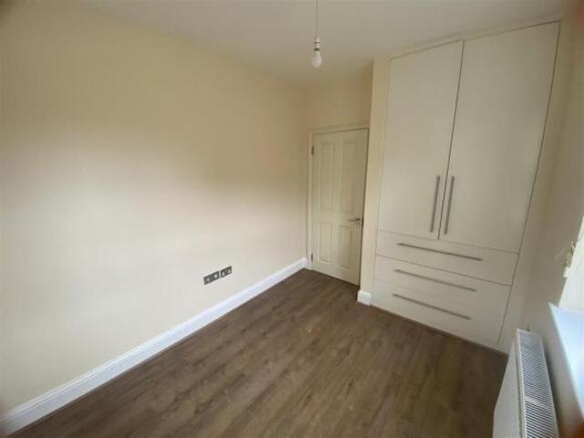 2 bedroom flat for rent in Braemar Avenue, Wood Green, N22