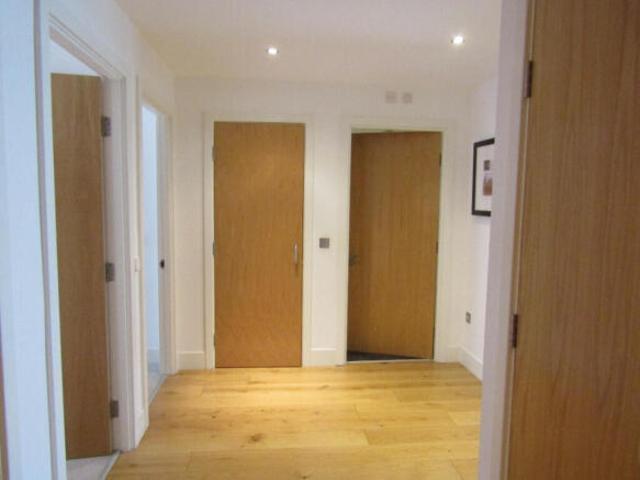 2 bedroom flat for rent in Brandfield Street, Edinburgh, EH3
