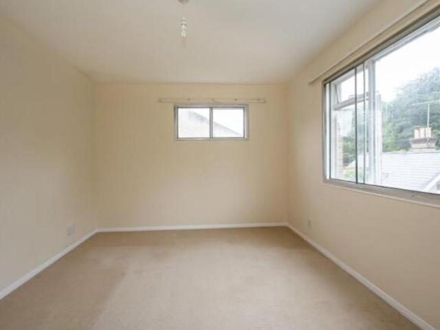 2 bedroom flat for rent in Branksome Wood Road, Bournemouth, BH4