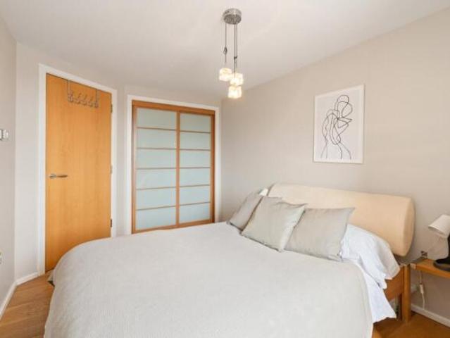 2 bedroom flat for rent in Breadalbane Street, Leith, Edinburgh, EH6