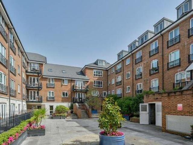 2 Bedroom Flat For Rent In Brentford