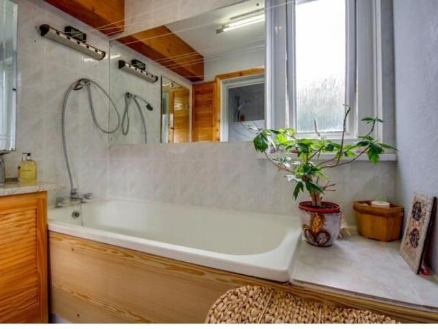 2 bedroom flat for rent in British Street, Tower Hamlets, London, E3