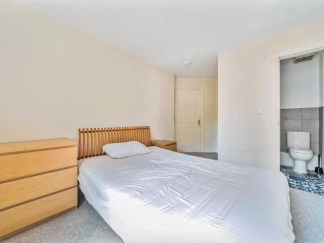 2 bedroom flat for rent in Briton Street, Southampton, Hampshire, SO14