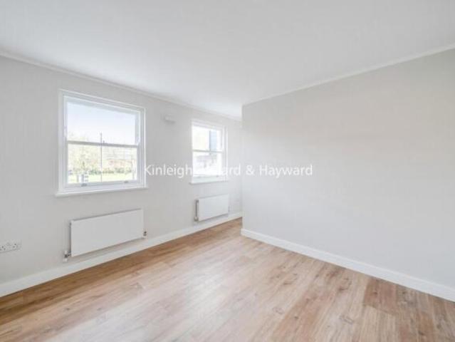 2 bedroom flat for rent in Brixton Road, London, SW9