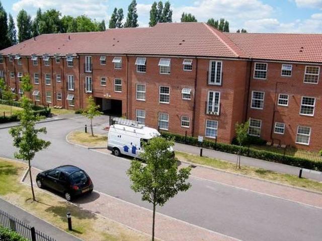2 bedroom flat for rent in Bridge Court Welwyn Garden City AL7