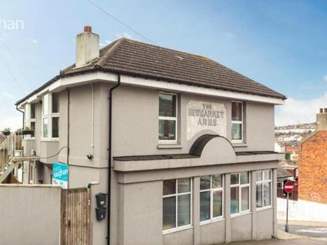 2 Bedroom Flat For Rent In Brighton