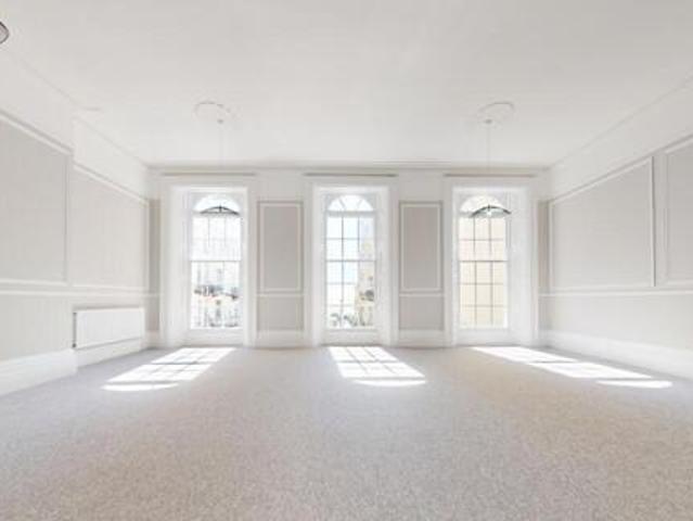 2 Bedroom Flat For Rent In Brighton