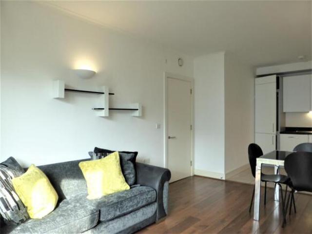 2 bedroom flat for rent in Brighton Belle P1673, BN1