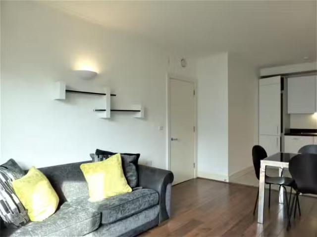 2 bedroom flat for rent in Brighton Belle P1673, BN1