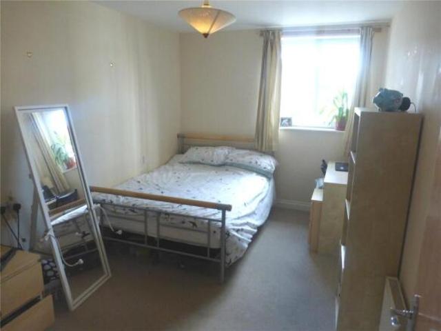 2 bedroom flat for rent in Brunswick Road, Edinburgh, EH7