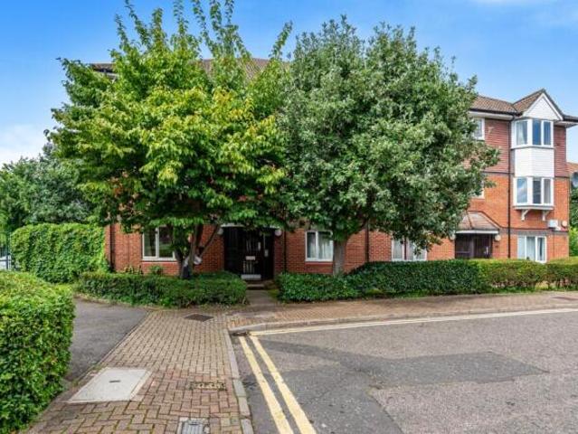 2 bedroom flat for rent in Bunning Way, Barnsbury, Islington, N7