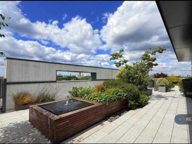 2 bedroom flat for rent in Buckingham Palace Road, London, SW1W