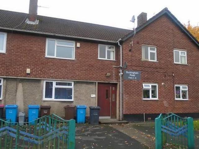 2 bedroom flat for rent in Buckingham Road Swinton M27