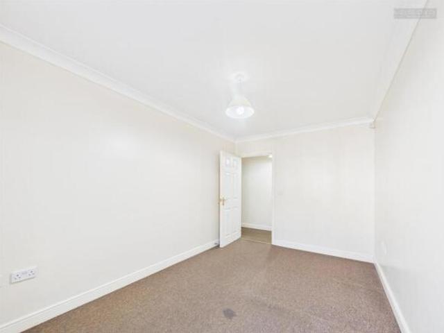 2 bedroom flat for rent in Burghley Road Peterborough, PE1
