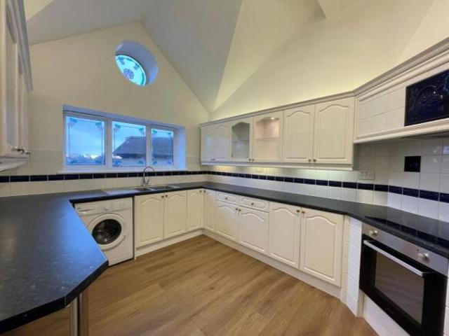 2 bedroom flat for rent in Burley Hill Drive, Burley, Leeds, LS4