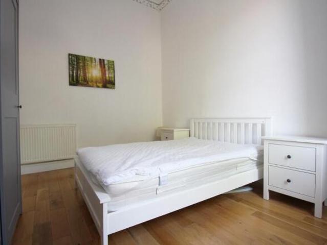 2 bedroom flat for rent in Burnbank Gardens, North Kelvinside, Glasgow, G20