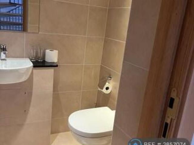 2 bedroom flat for rent in Butts Court, Leeds, LS1
